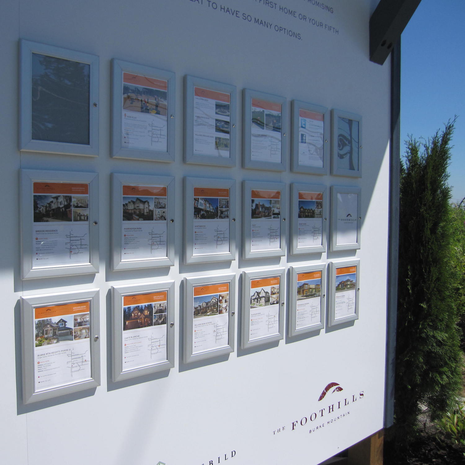 Outdoor Poster Frame | Locking Swing Door | with Gasket | Silver or Bl ...